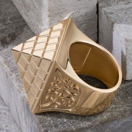 Solid 9ct Yellow Gold Large & Heavy Pyramid Ring - British Made - 26mm ...